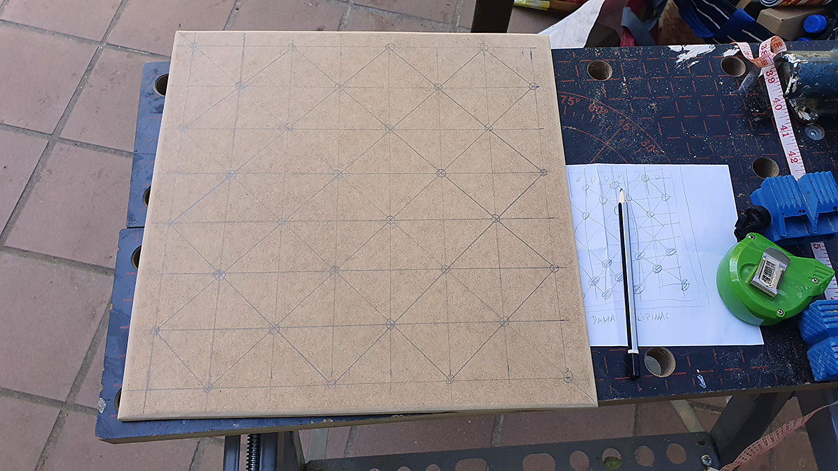 Fabricación de un Pinoy Dama - Mundo en juego